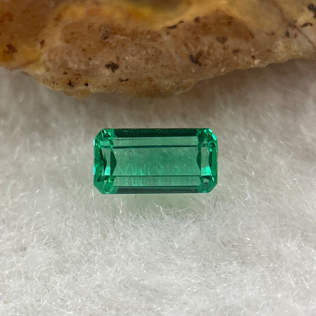 Natural Colombia Vivid Green Emerald (Beryl) Cut-Cornered Rectangular