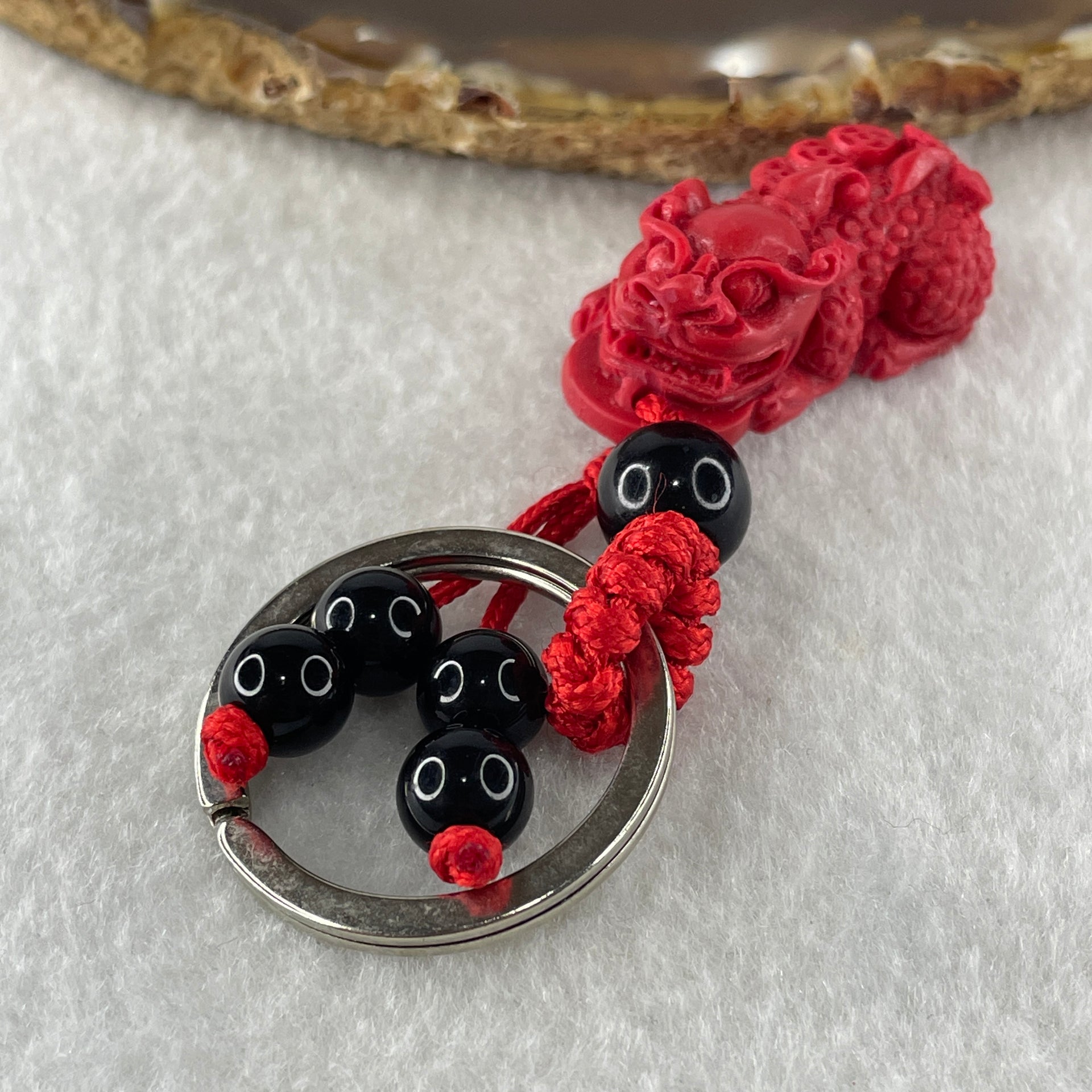 Red Clay Pixiu Charm 12.73g 32.8 by 17.0 by 13.7mm