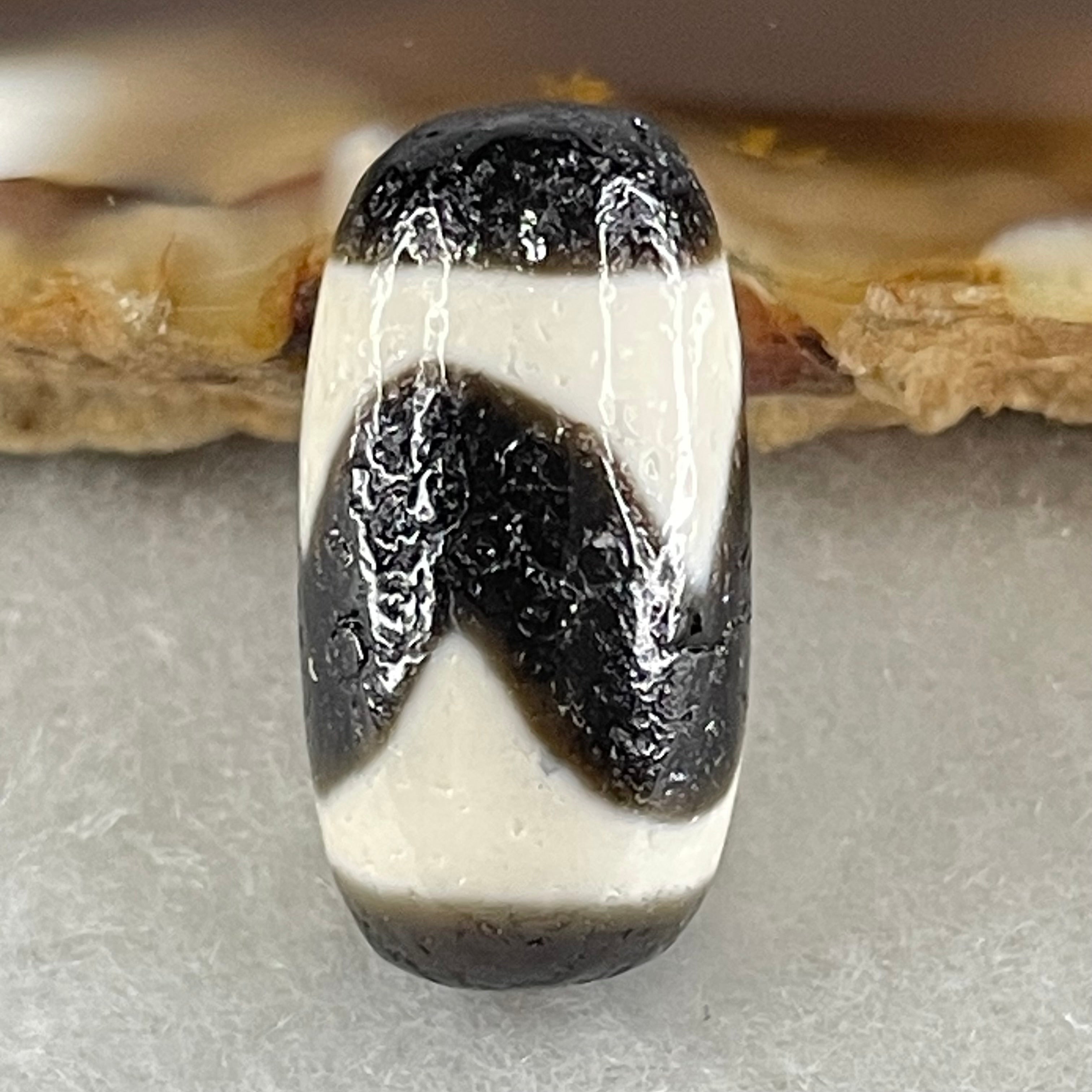 Natural Powerful Tibetan Old Oily Agate Tiger Tooth Daluo Dzi Bead Hea