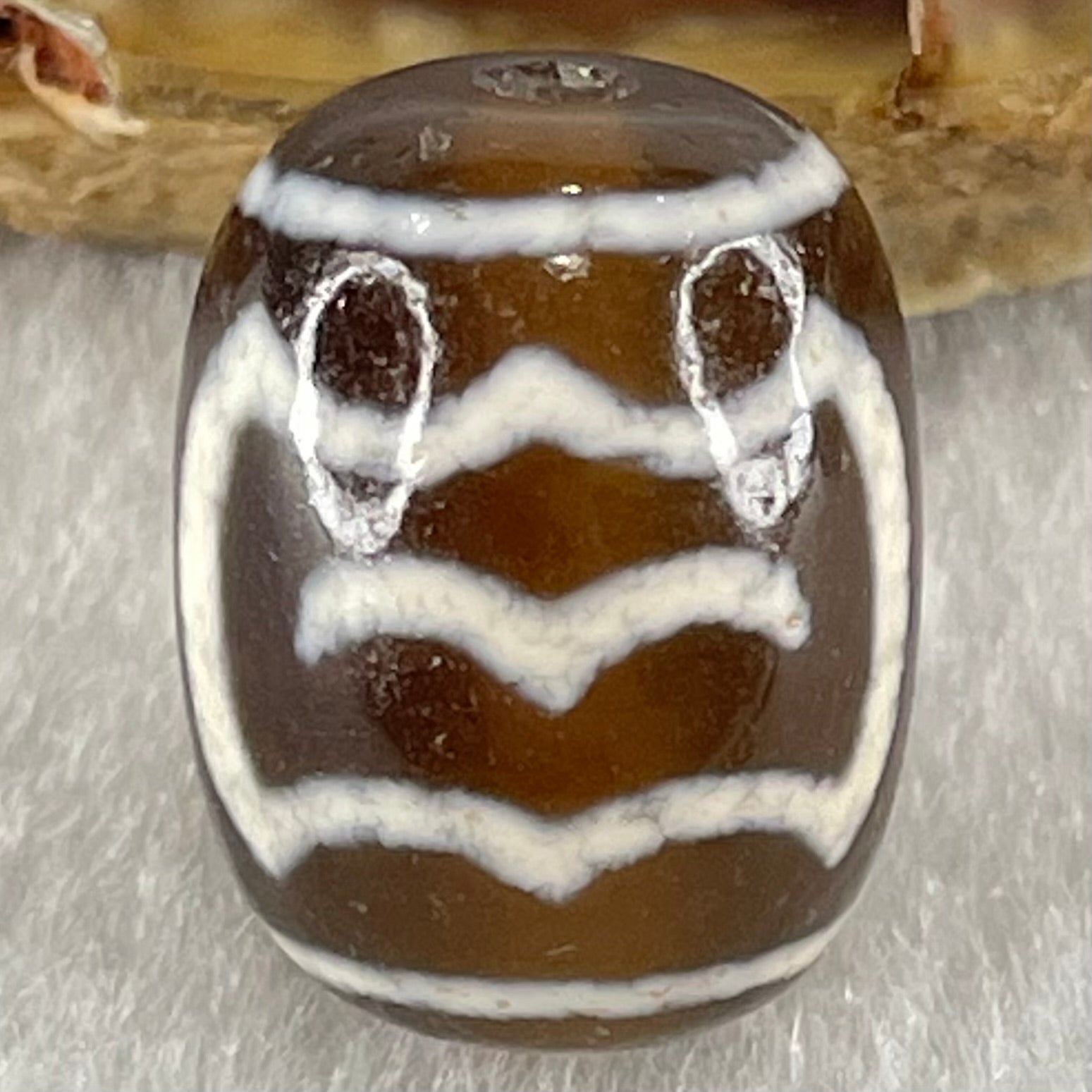 Natural Powerful Tibetan Old Oily Agate Double Bat Dzi Bead Heavenly M