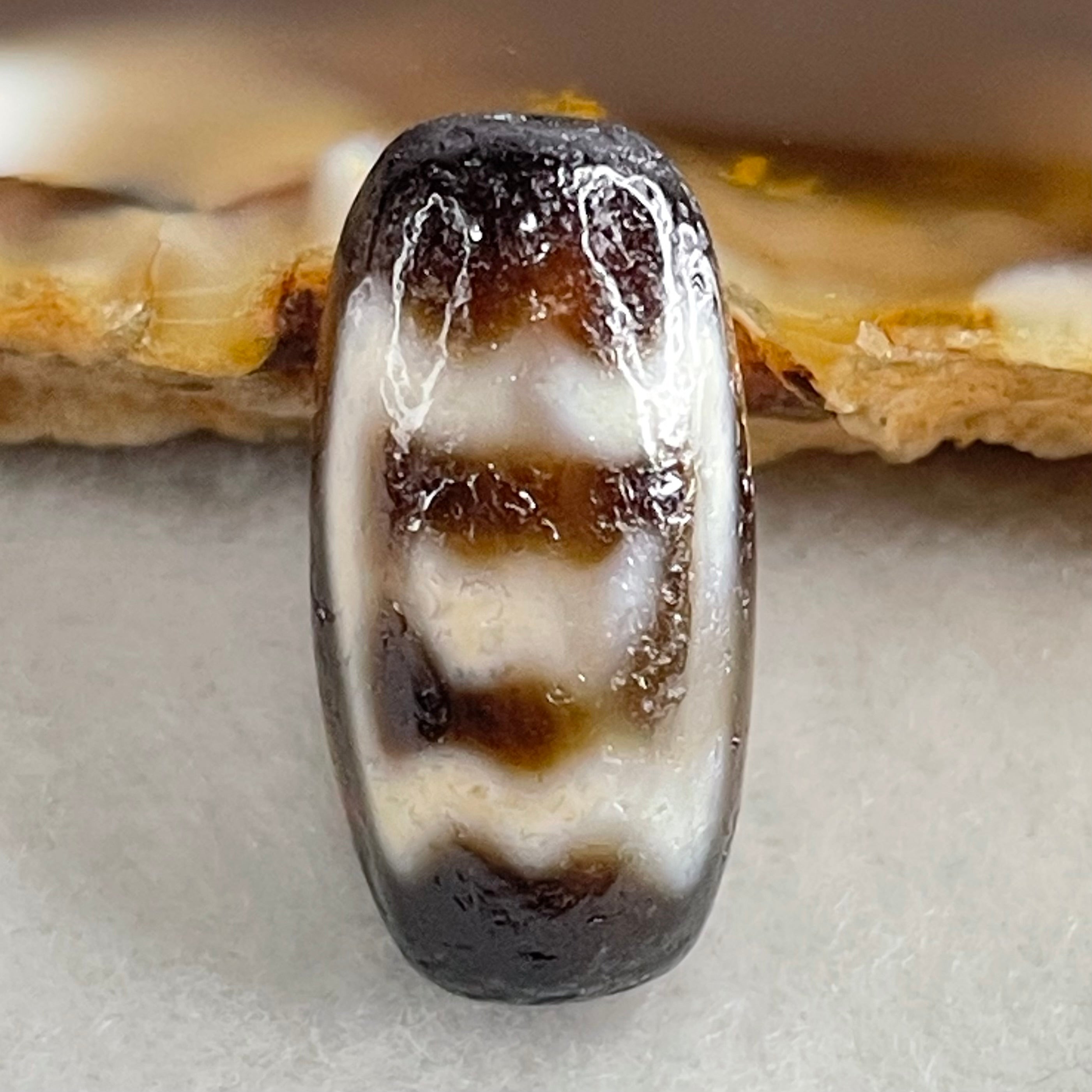 Natural Powerful Tibetan Old Oily Agate Garuda Dzi Bead Heavenly Maste